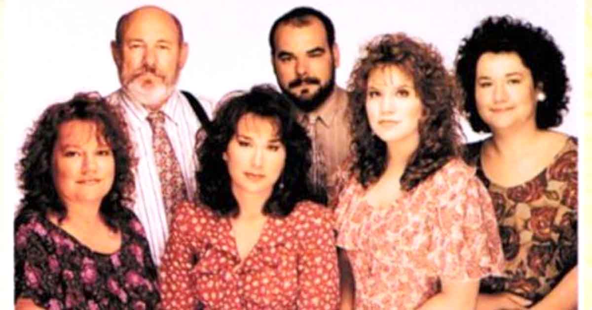 Alison Krauss and the Cox Family - Country Thang Daily