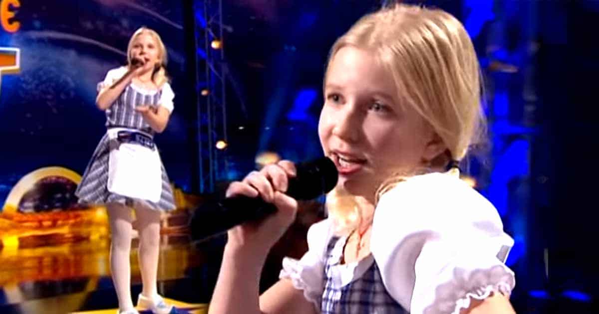 Sofia Shkidchenko - Country Thang Daily