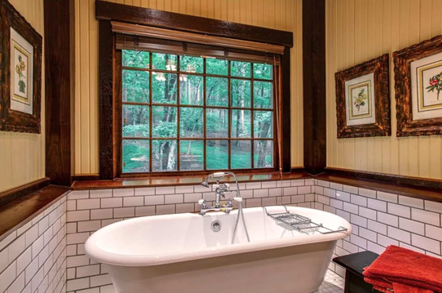 Miranda Lambert’s Home and Farm in Tennessee is Jaw-Dropping