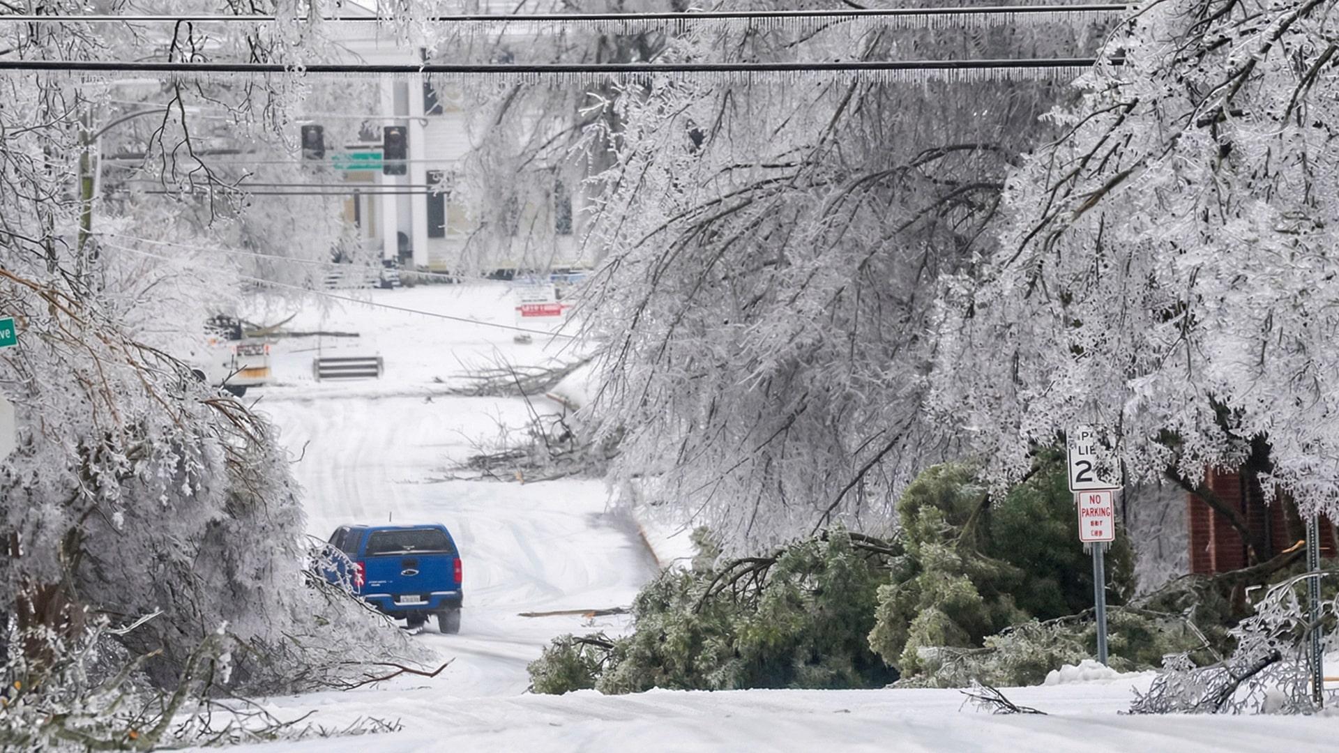 Pray for Tennessee as Power Outages and Ice Damage Reach Levels Not ...